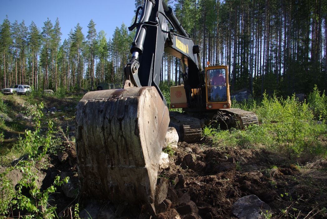 Åkerman H 25 oli aikanaan valmistajansa suurin kaivinkone, joka painoi ...
